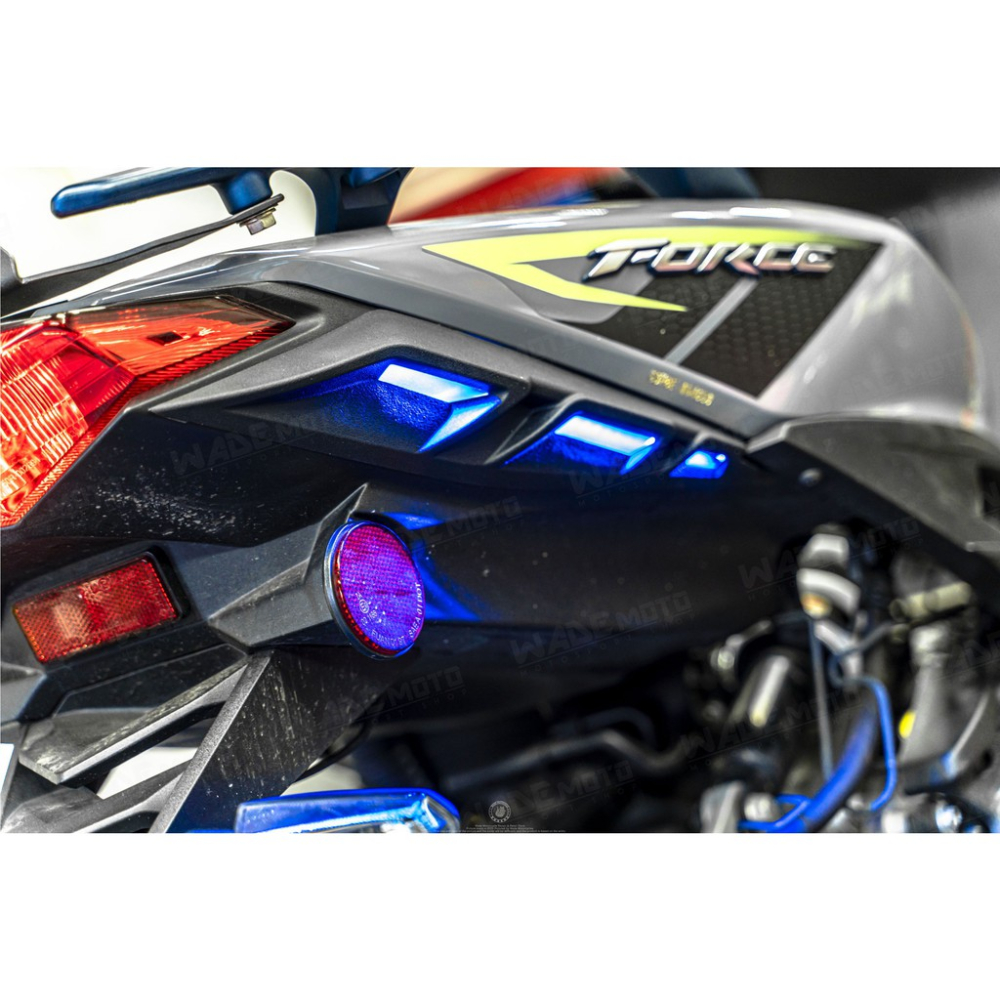 韋德機車精品 CTH 鯊客 SHOCK 寬體 下導流 日形燈 方向燈 套件 空力套件 造型 FORCE 155 - 韋德機車精品 - iOPEN Mall