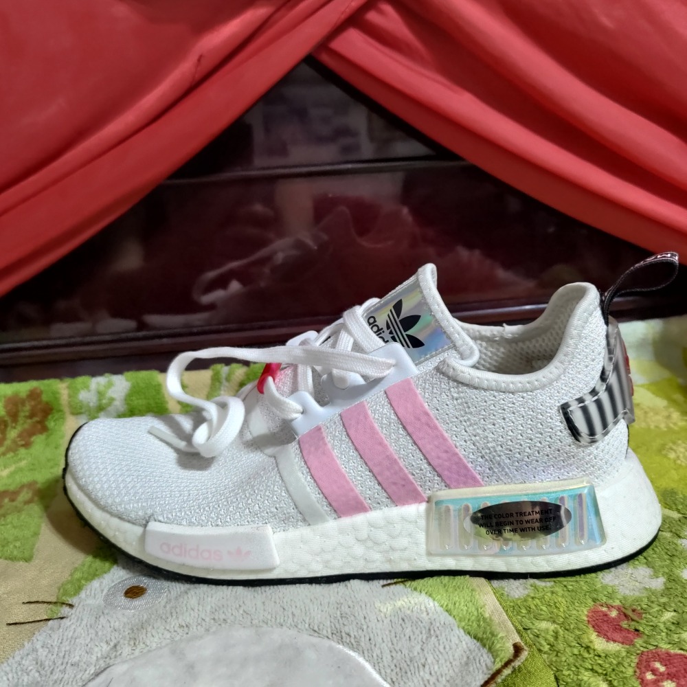Adidas 女鞋 慢跑鞋 休閒 襪套鞋 避震 BOOST 白色 2000 us7.5 UK6 JP245 斑馬紋 - mini4332 - iOPEN Mall