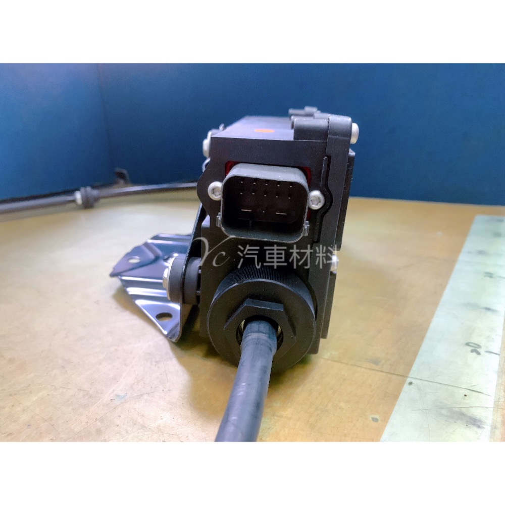 BMW F15 手煞車馬達總成 34436874220 F16 F85 F86 手煞車馬達 34436864546 - YC汽車材料