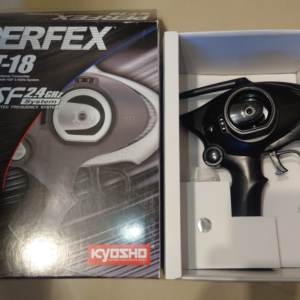 Kyosho 京商 Mini-z KT-18 ASF 2.4G 遙控器 - 二手雜物車鋪 - iOPEN Mall