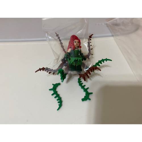 [步步高]展品近新樂高lego 70908毒藤女 sh327含配件 - [步步高]lego 樂高二手商品依現況售出，售出後不退不補，有疑慮請私 ...