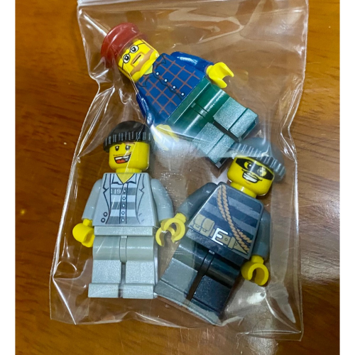 [步步高]已組展品樂高lego 小偷老手和徒弟三人合售（手腳正常品項如圖） - [步步高]lego 樂高二手商品依現況售出，售出後不退不補，有 ...