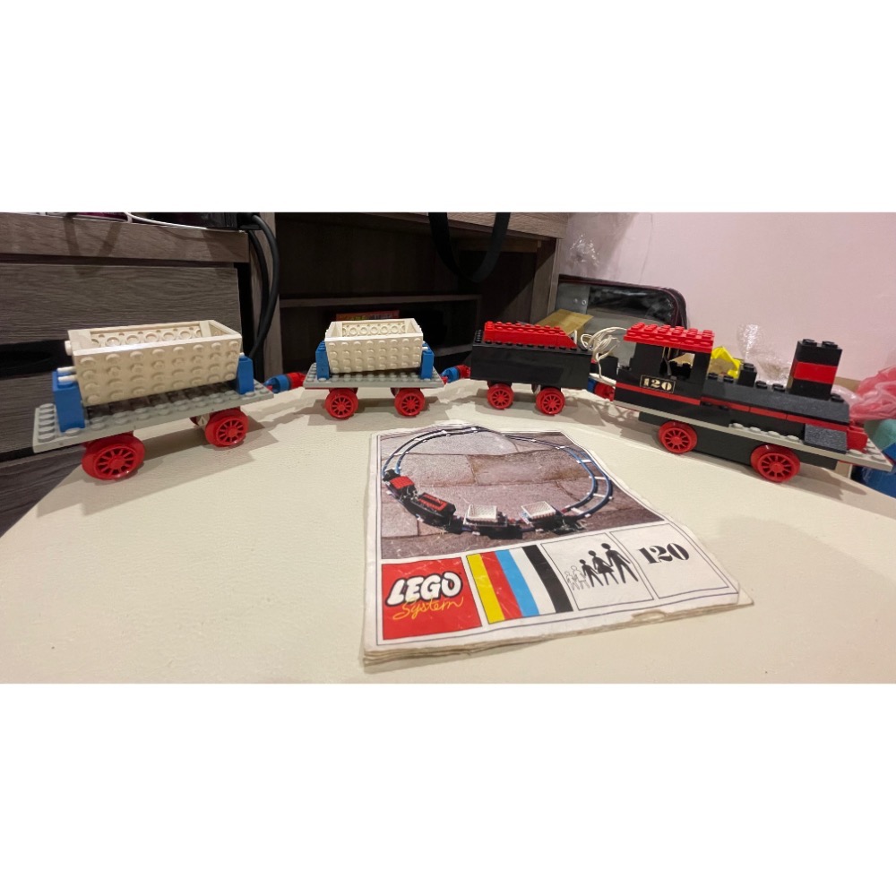 LEGO 120 Complete Freight Train Set with Tipper Trucks 1969年 - LEGO老物小賣 ...