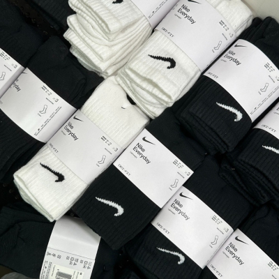 Nike Socks 勾勾 長襪 襪子 (三雙組) SX7676-100 SX7676-010 - 𝐄𝐠𝐠𝐇𝐞𝐚𝐝｜蛋頭選物 - iOPEN Mall
