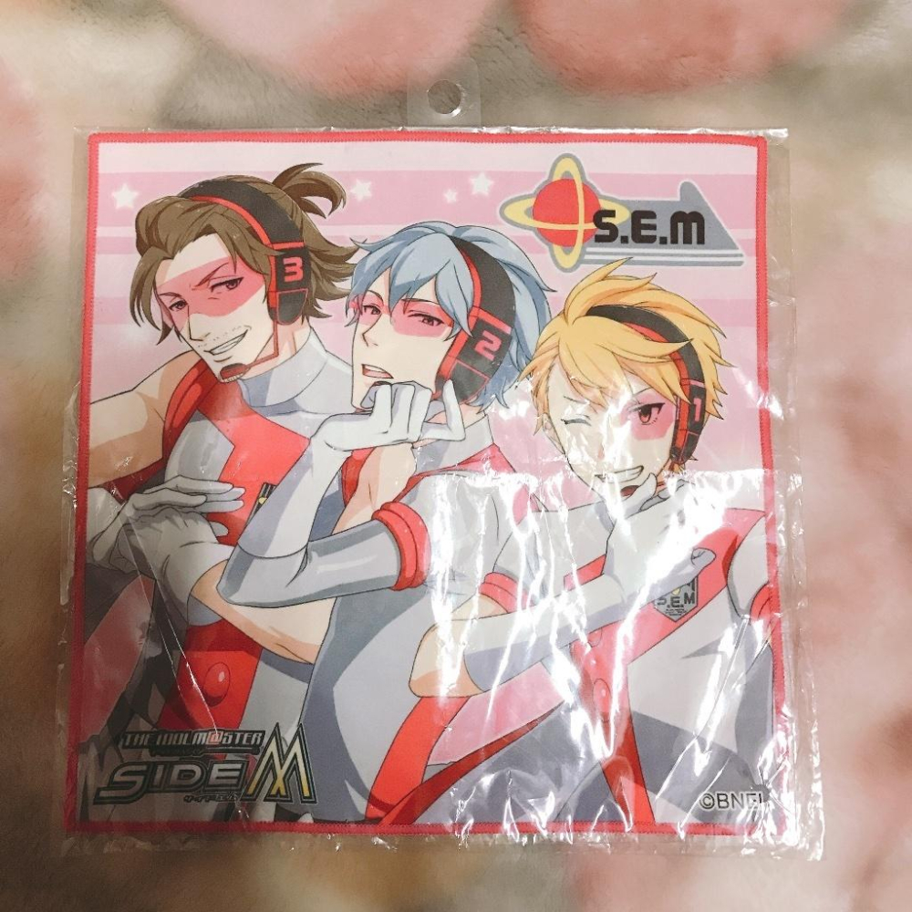 日版正版現貨 THE IDOLM@STER 偶像大師 SideM S.E.M 小方巾 手帕 山下次郎 舞田類 硲道夫 - 青青坊間 - iOPEN Mall