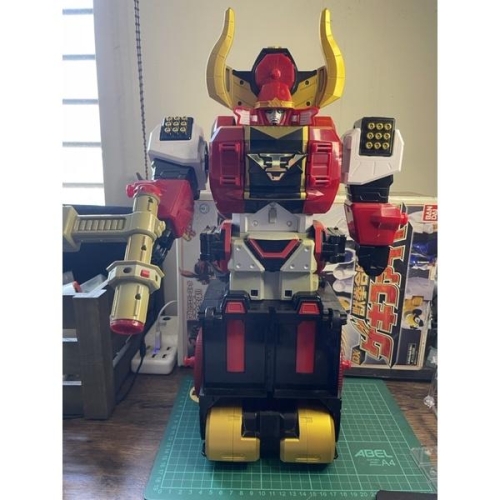 侍戰隊真劍者 牛折神 黃化 DX 模型 公仔 特攝 限量 二手 中古 - j172tw Toyz