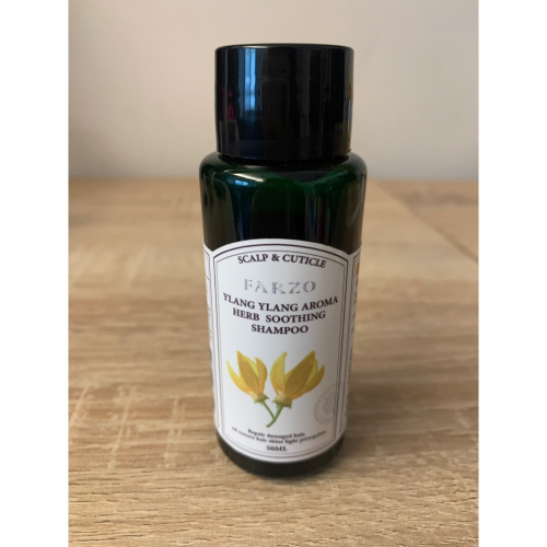全新 FARZO 花柔自然萃 依蘭精油舒緩洗髮精 50 ml 中性頭皮 減少異味 舒緩皮屑問題 - 優優殿堂 - iOPEN Mall