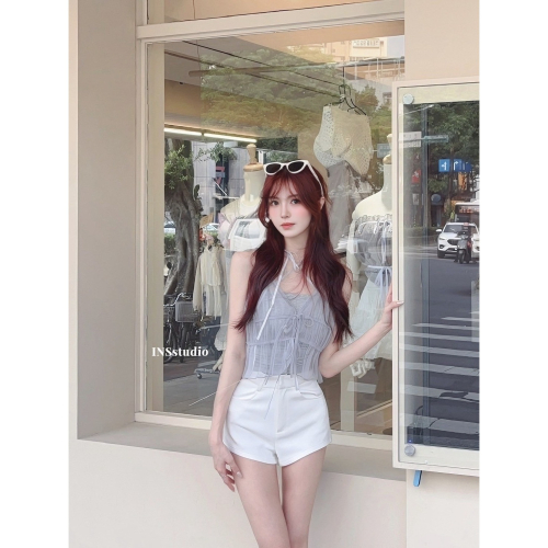 𝑊𝐸𝐼 𝐻𝑆𝐼𝑁 ♡︎ 花边细肩吊带透肤绑带罩衫#1717 - WEI.HSIN_ - iOPEN Mall