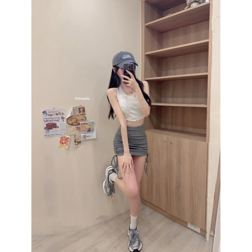 𝑊𝐸𝐼 𝐻𝑆𝐼𝑁 ♡︎ 【 甜酷系列｜欲感拉滿 】 酷颯拽姐氛圍掛脖燙鑽+抽繩包臀裙 #943 - WEI.HSIN_ - iOPEN Mall