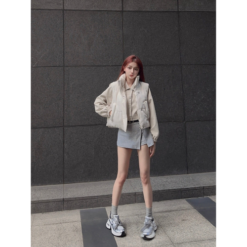 𝑊𝐸𝐼 𝐻𝑆𝐼𝑁 ♡︎ 【 暖心小伙🔥】 韩版排扣拉鍊鋪棉宽松立领收腰马夹#17033 - WEI.HSIN_ - iOPEN Mall