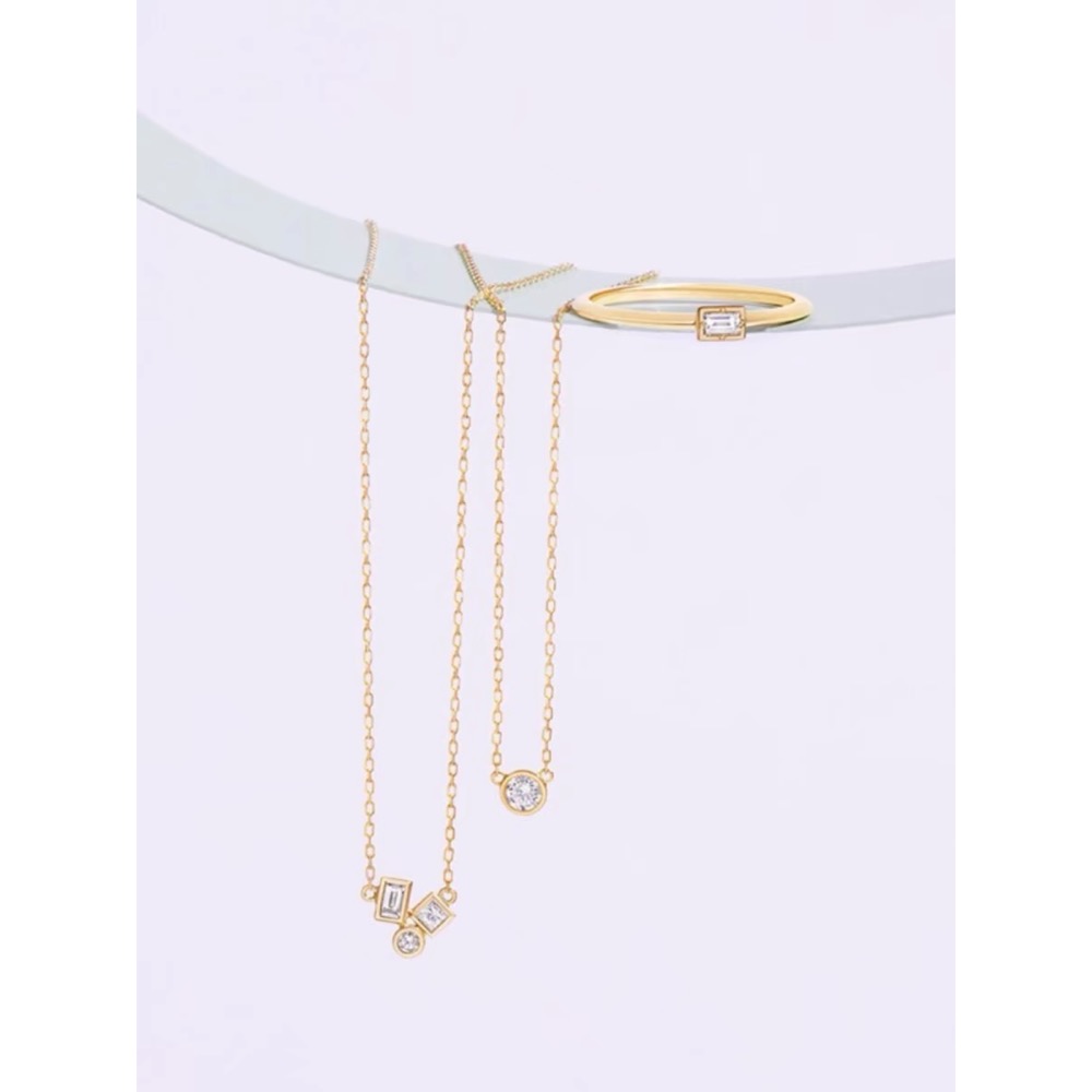 AHKAH Nudie 輝煌鑽石 方形融合 S925銀鍍18K金 氣質項鍊 項鍊 細緻 ️紅心吊墜鎖骨鏈，輕奢氣質，還有耳 - 美好海外全球購 - iOPEN Mall