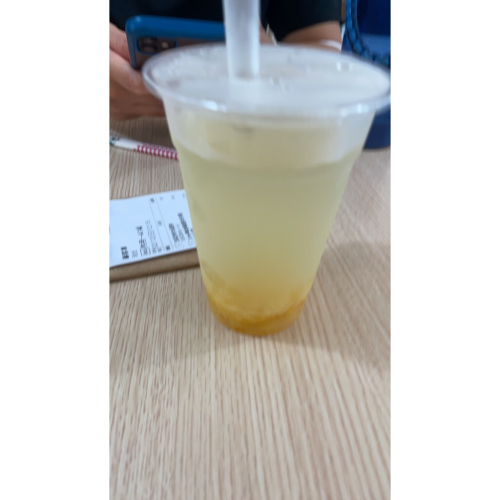 洪M*2 - 顯示更多 - iOPEN Mall