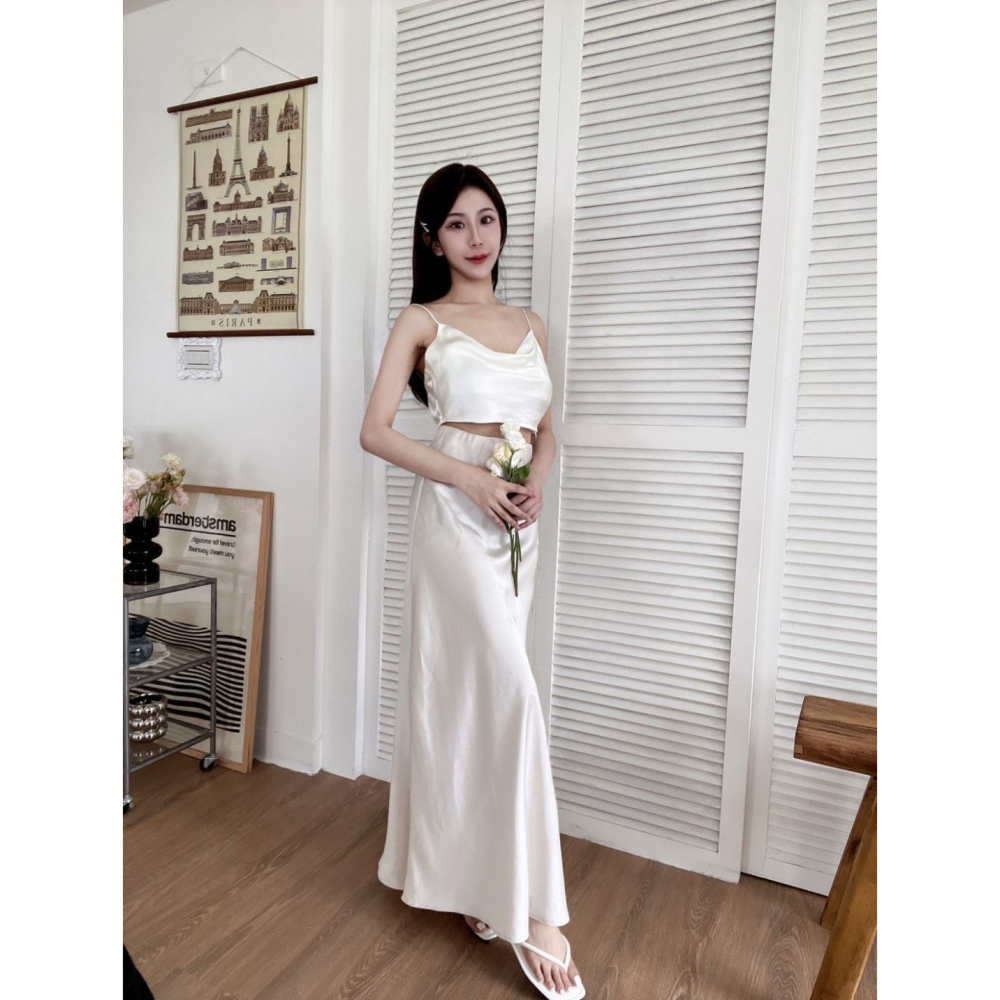 【Aries.shop】實拍【預購】my質感緞面細肩帶背心 女裝 - Aries.shop - iOPEN Mall