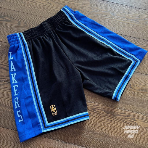 【球衣藏家】湖人 Reload 黑藍 Lakers Mitchell & Ness M&N SW 球迷版 NBA 球褲 - NBA球衣藏家 ...