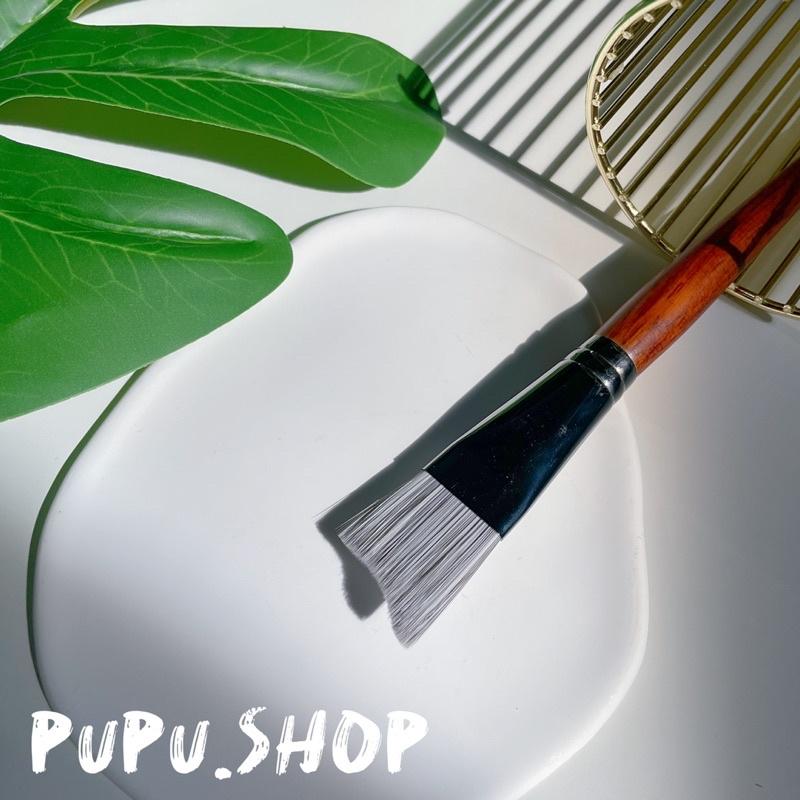 Pupu.shop🌸台灣現貨｜郭小妞 超薄扁弧形粉底刷 小紅書爆款粉底刷💓 - Pupu.shop - iOPEN Mall