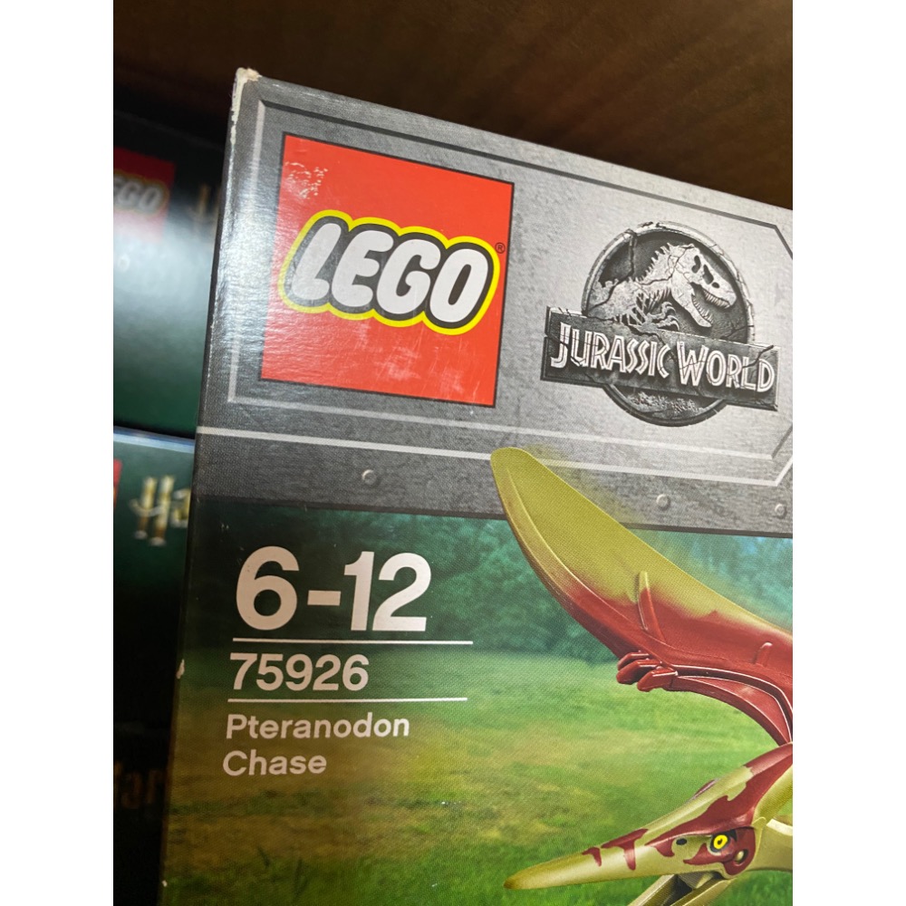 LEGO 樂高 侏羅紀恐龍 75926 翼手龍追逐捕捉 全新 未拆 盒況普通到不好 有白色的邊 請看圖 - 樂藏 - iOPEN Mall
