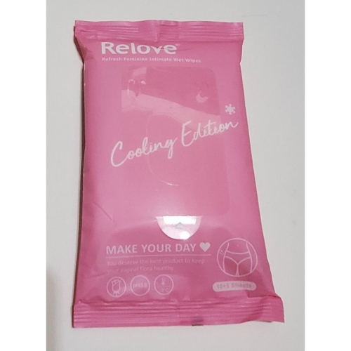 全新 Relove 30秒私密肌弱酸清潔濕紙巾-微涼玫瑰香氛(15抽)+私密衣物蛋白酵素去漬抑菌手洗精+金盞花潔淨精凝露 - happygo - iOPEN Mall