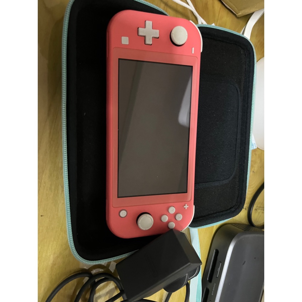 Switch藍綠、珊瑚紅兩台lite - Huai - iOPEN Mall