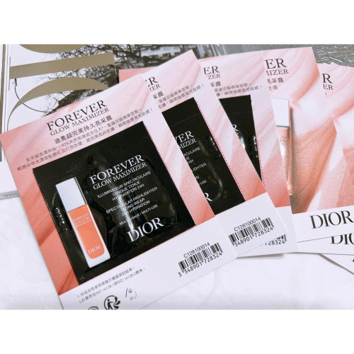 DIOR迪奧 超完美持久亮采露 0.7ml 正品 試用包 全新百貨專櫃貨 - 蘿爾詩 美妝 保養 專櫃 彩妝 - iOPEN Mall