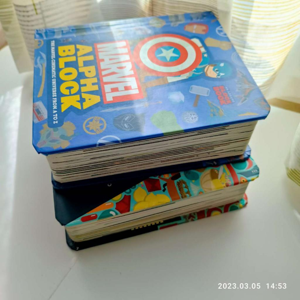 訂購🍀英文硬頁MARVEL Alphablock 立體洞洞字母方塊書🍀【缺書店】 - 缺書店【英文童書繪本專賣】請購物時加LINE:susanliang2016 (店內若沒有您想要的書請聯絡 ...