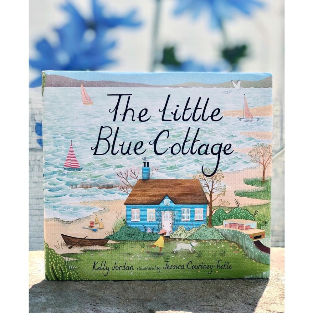 現貨🍀精装英文繪本The Little Blue Cottage🍀Jessica Courtney-Tickle色彩清新 - 缺書店【英文童書 ...