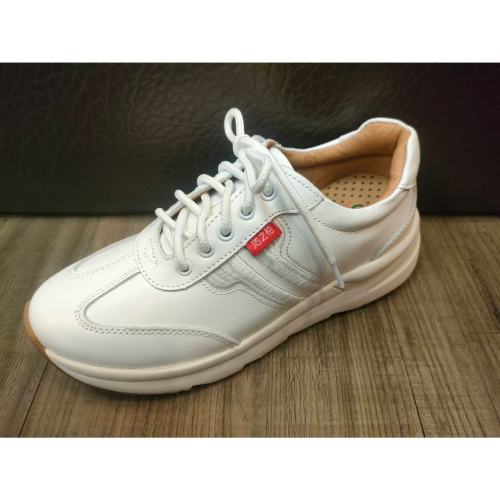 Dispon地之柏 台灣製休閒女鞋 - Shoes客 - iOPEN Mall
